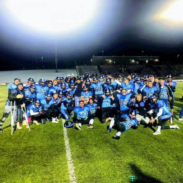 Football - Mountain Range High School